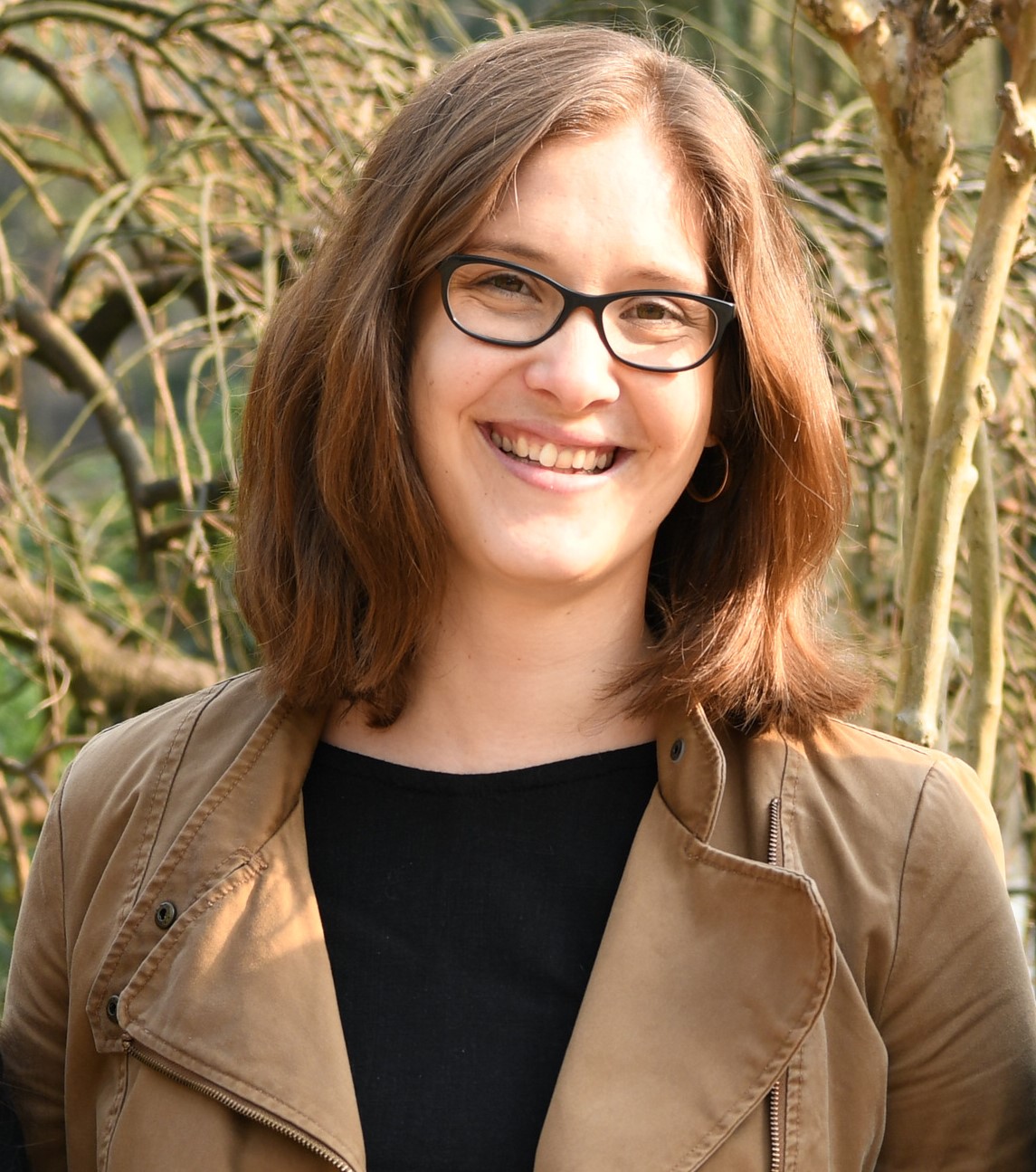 About me – LYDIA L. MACKENZIE